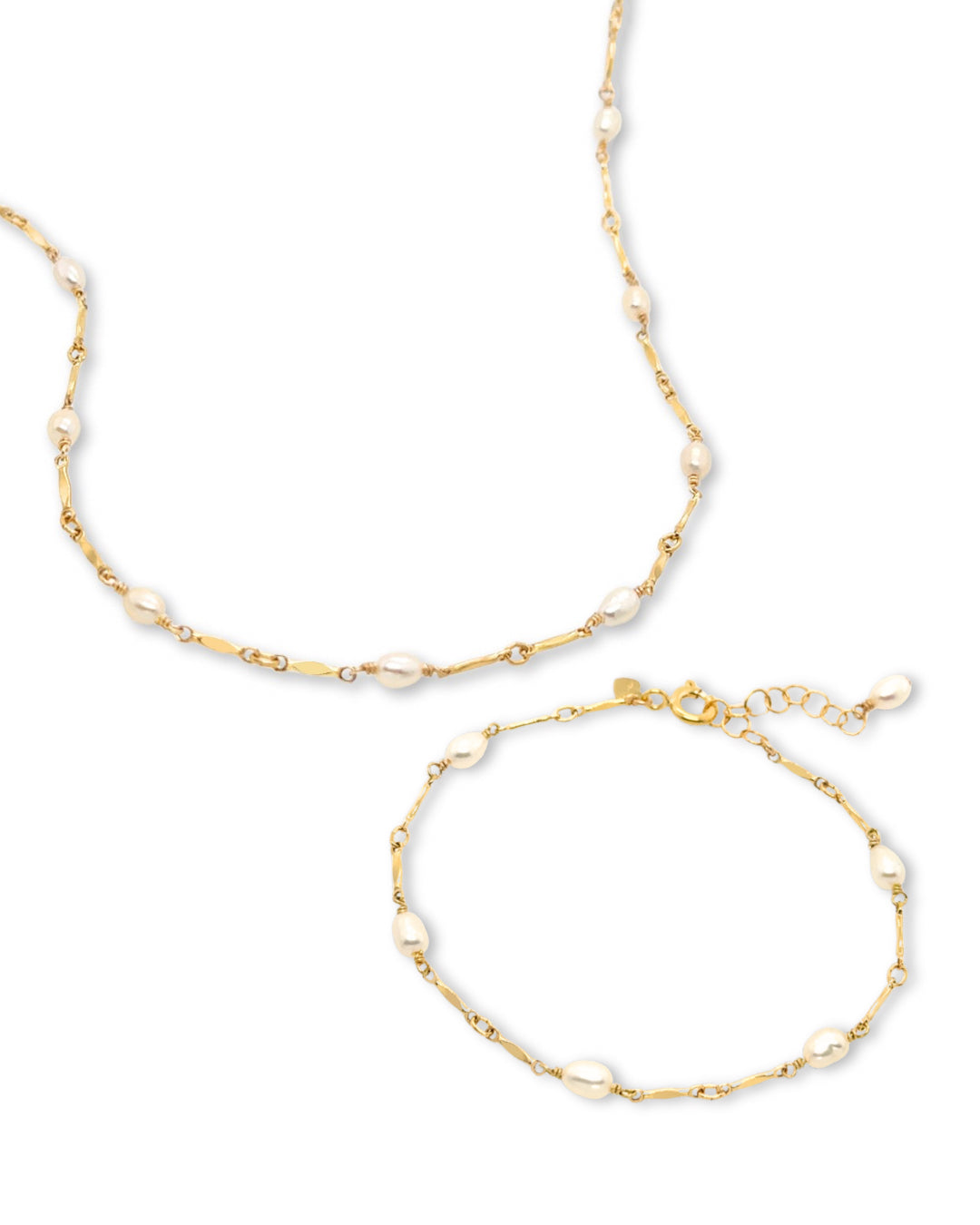 Opalene Pearl Necklace and Bracelet Set